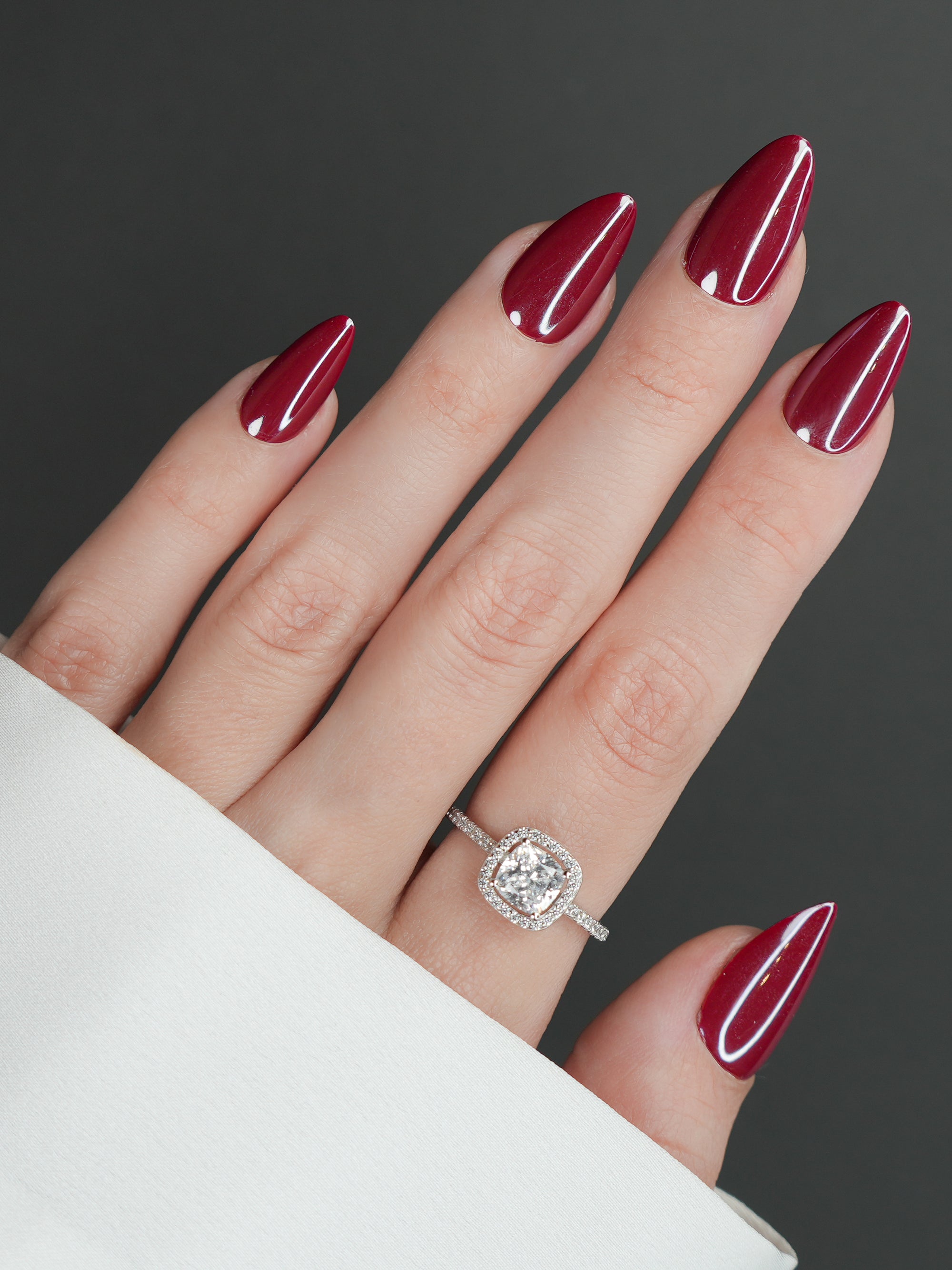 Lost in Paris| Faux ongles rouge chrome | Roxy Nails Paris – ROXY NAILS ...